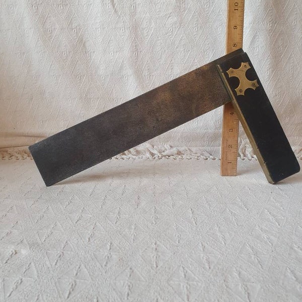 Carpenter Square - Etsy