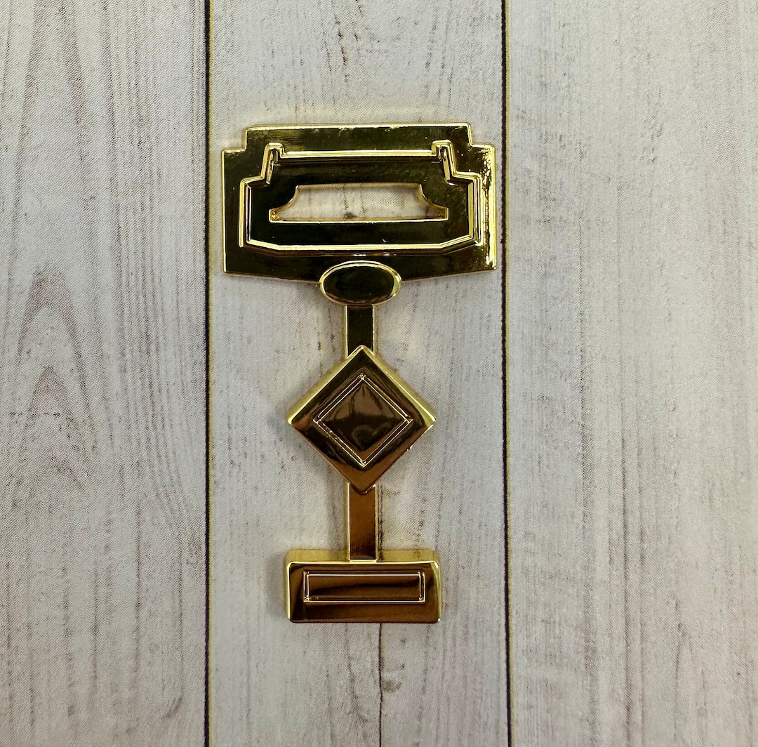 Taylor Swift Pin Vault Key Pin - Etsy