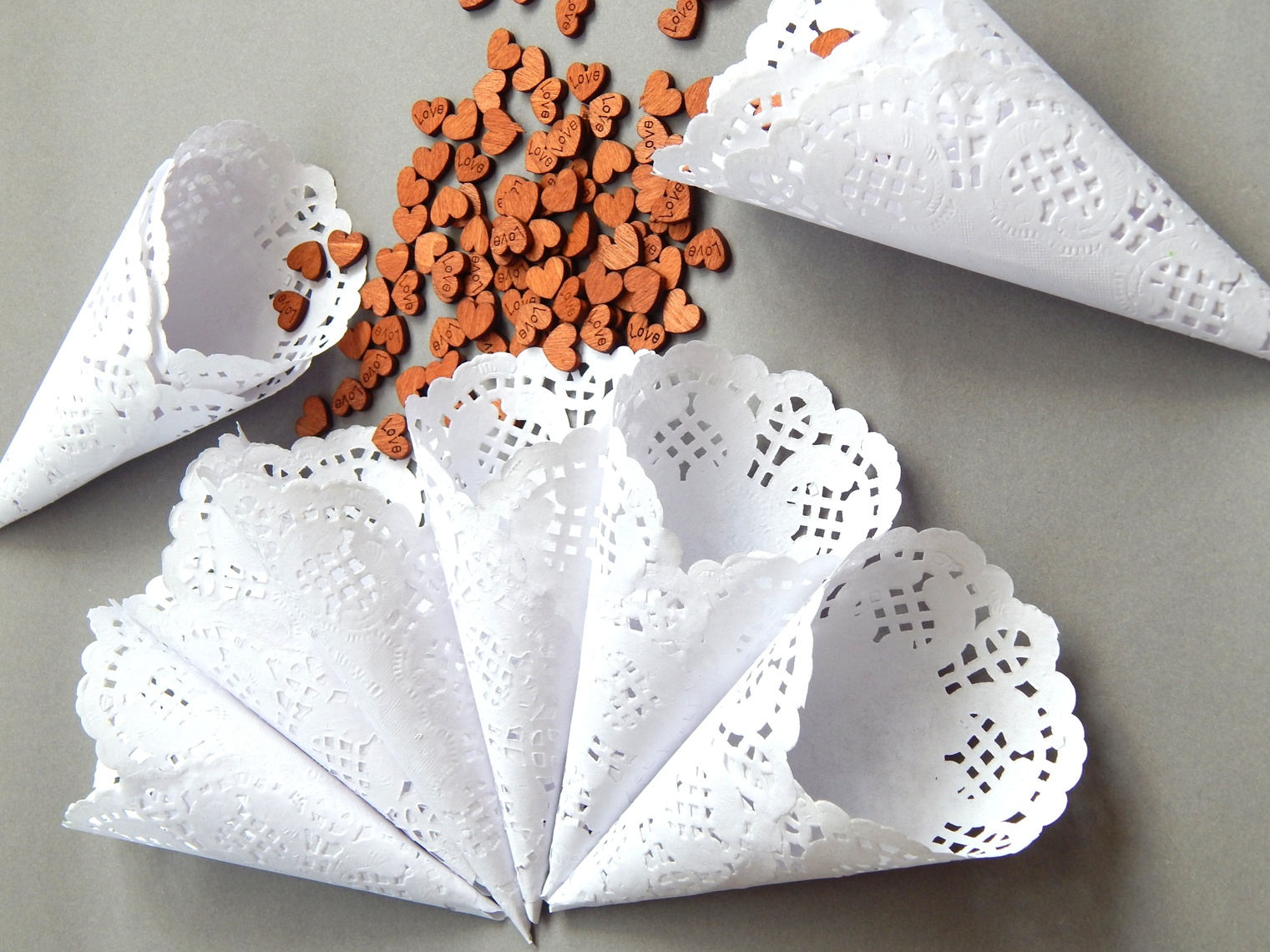 50 Small Confetti Cones. Small Toss Cones.wedding Petal Cones - Etsy