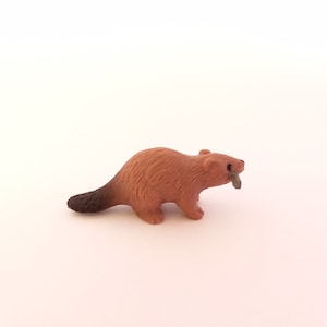 Tiny Beaver Figurine - Soft Plastic Animal for Fairy Garden, Diorama ...