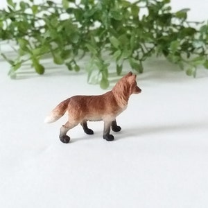 Tiny Red Fox Figurine - Soft Plastic Animal for Fairy Garden, Diorama ...