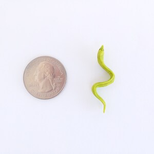 Tiny Eel Figurine - Soft Plastic Animal for Diorama or Aquarium ...