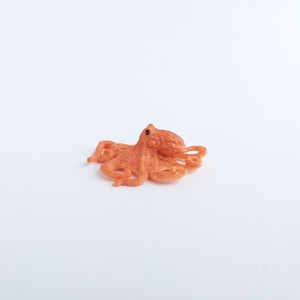 Tiny Octopus Figurine - Soft Plastic Animal for Diorama or Aquarium ...