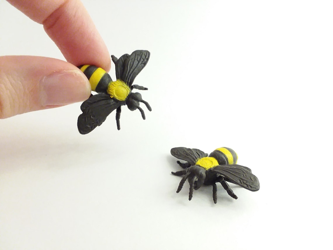 Bee Figurine-1 Soft Plastic Honeybee for Fairy Garden - Etsy