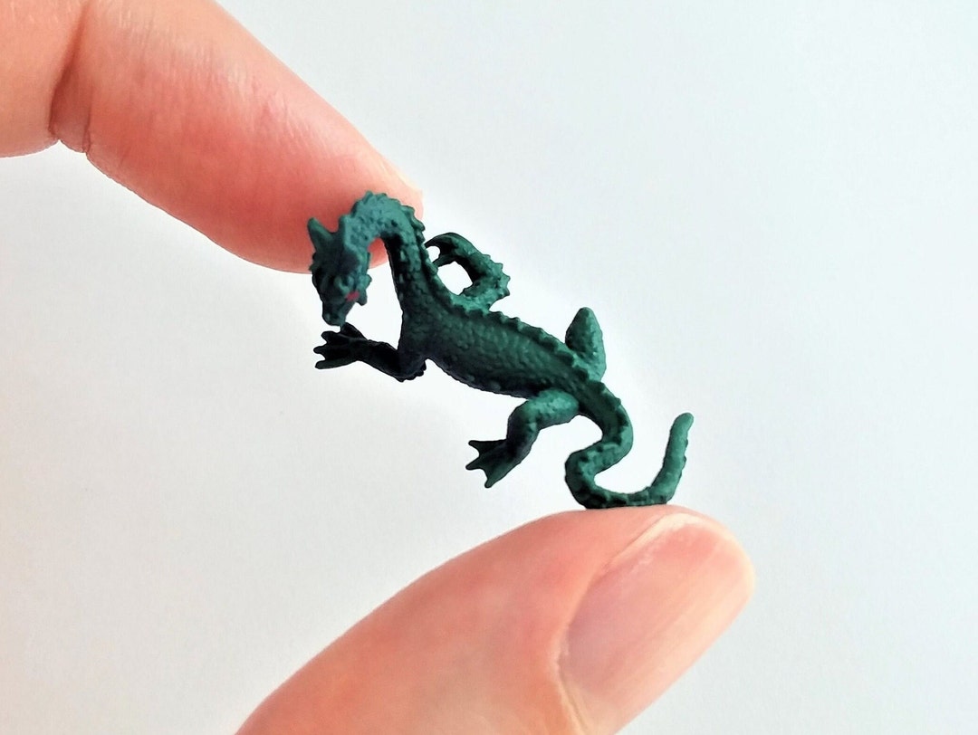 Tiny Sea Dragon Figurine - Soft Plastic Animal for Fairy Garden ...