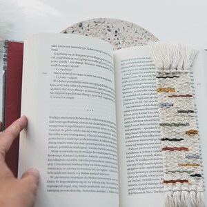 Minimal Woven Bookmark Terazzo I / Handwoven Bookmark/ Textile Weaving ...