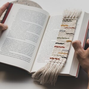 Minimal Woven Bookmark Terazzo I / Handwoven Bookmark/ Textile Weaving ...