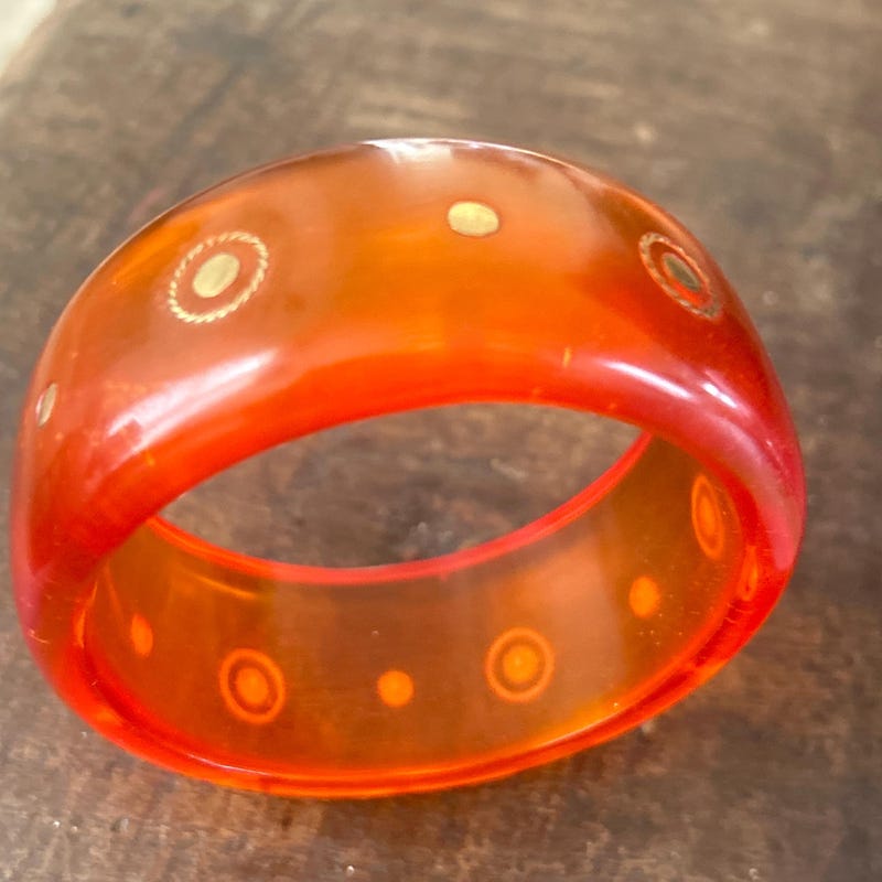 Prystal Bakelite - Etsy