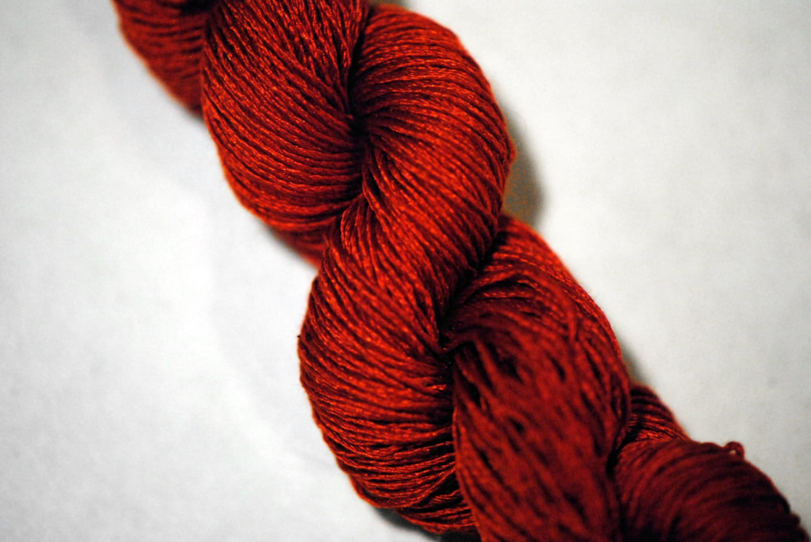 Brilliant Red Silk Skein Scarlet Yarn Skein Naturally Dyed - Etsy