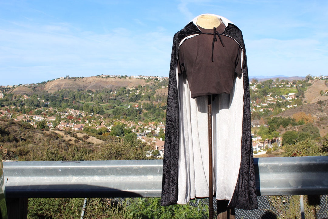 Vintage Black/white Velvet Finish Large Cape vintage/80s - Etsy