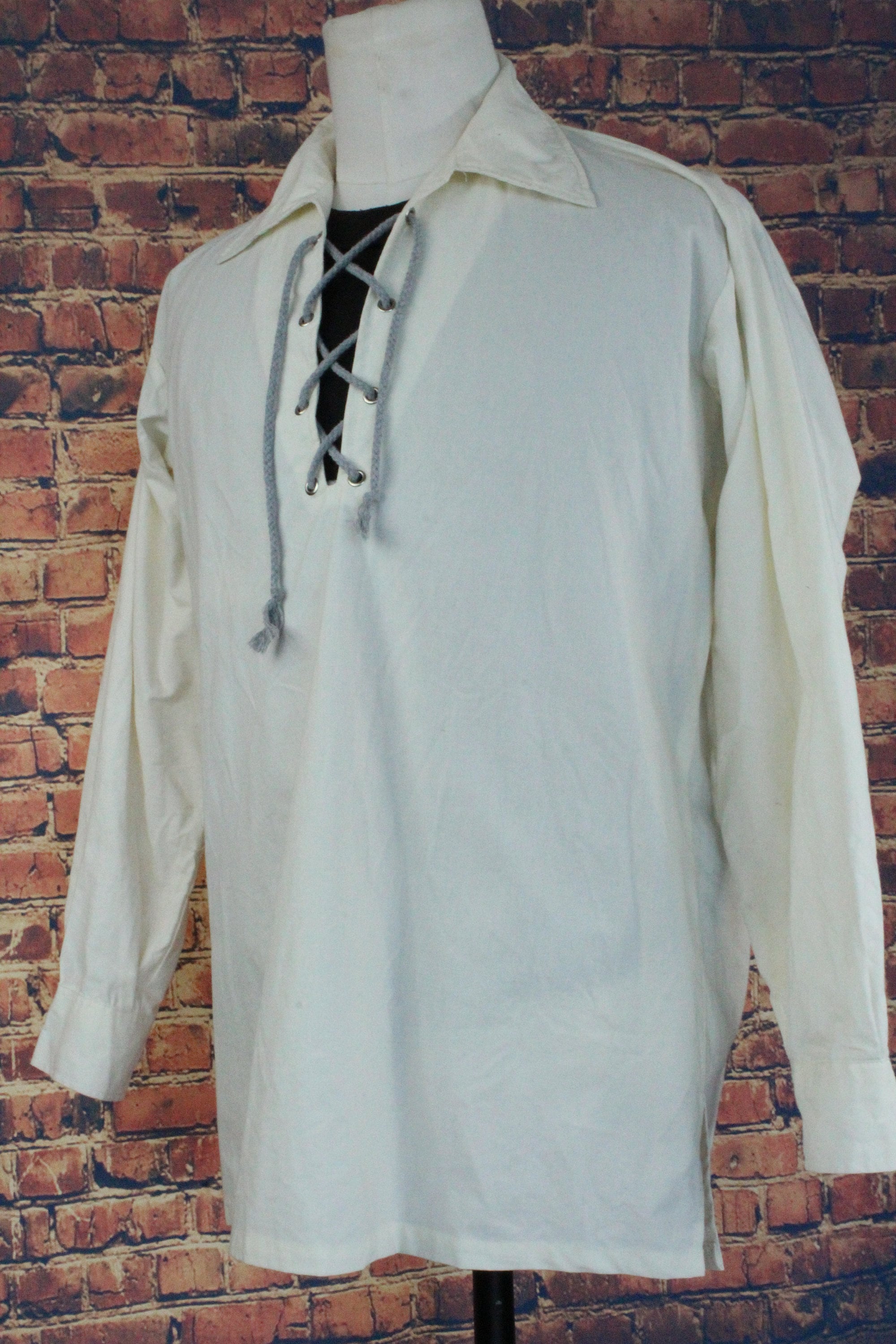 Vintage White Cotton Victorian Style Shirt vintage / 60s / Prestige ...