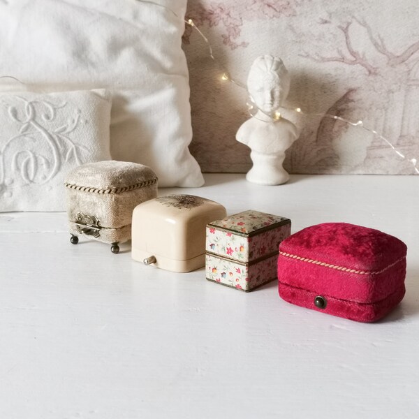 Antique Ring Box - Etsy