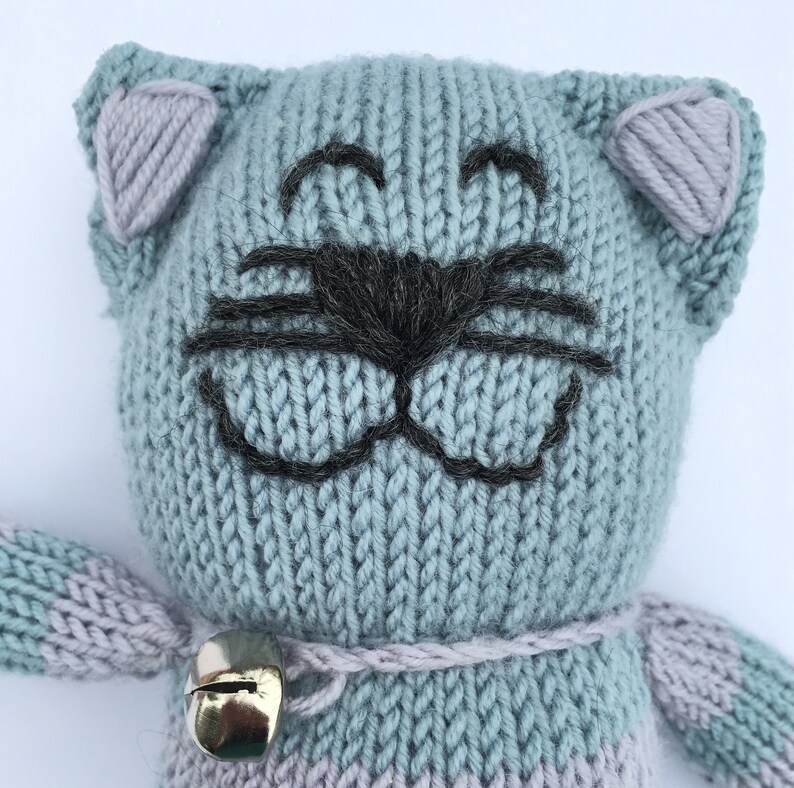 Knitted Cat Pattern: Easy Knit Happy Cats - Etsy