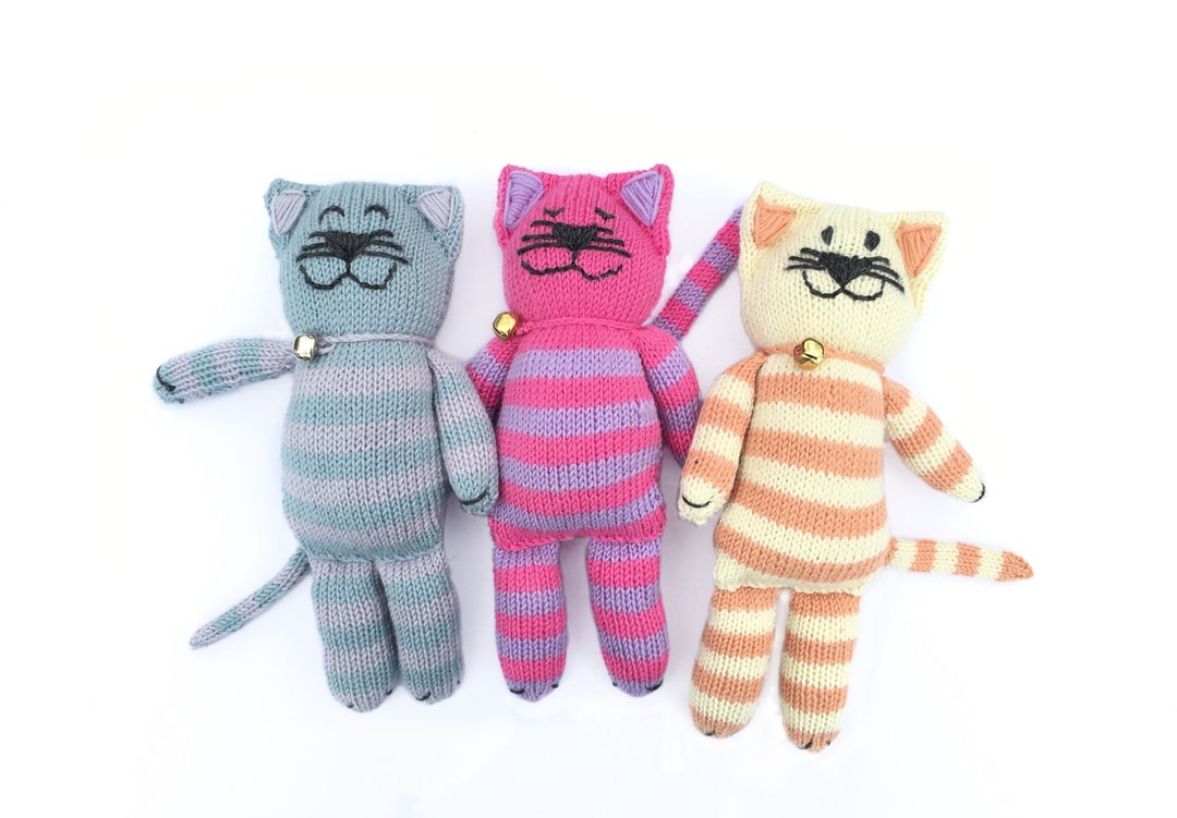 Knitted Cat Pattern: Easy Knit Happy Cats - Etsy UK