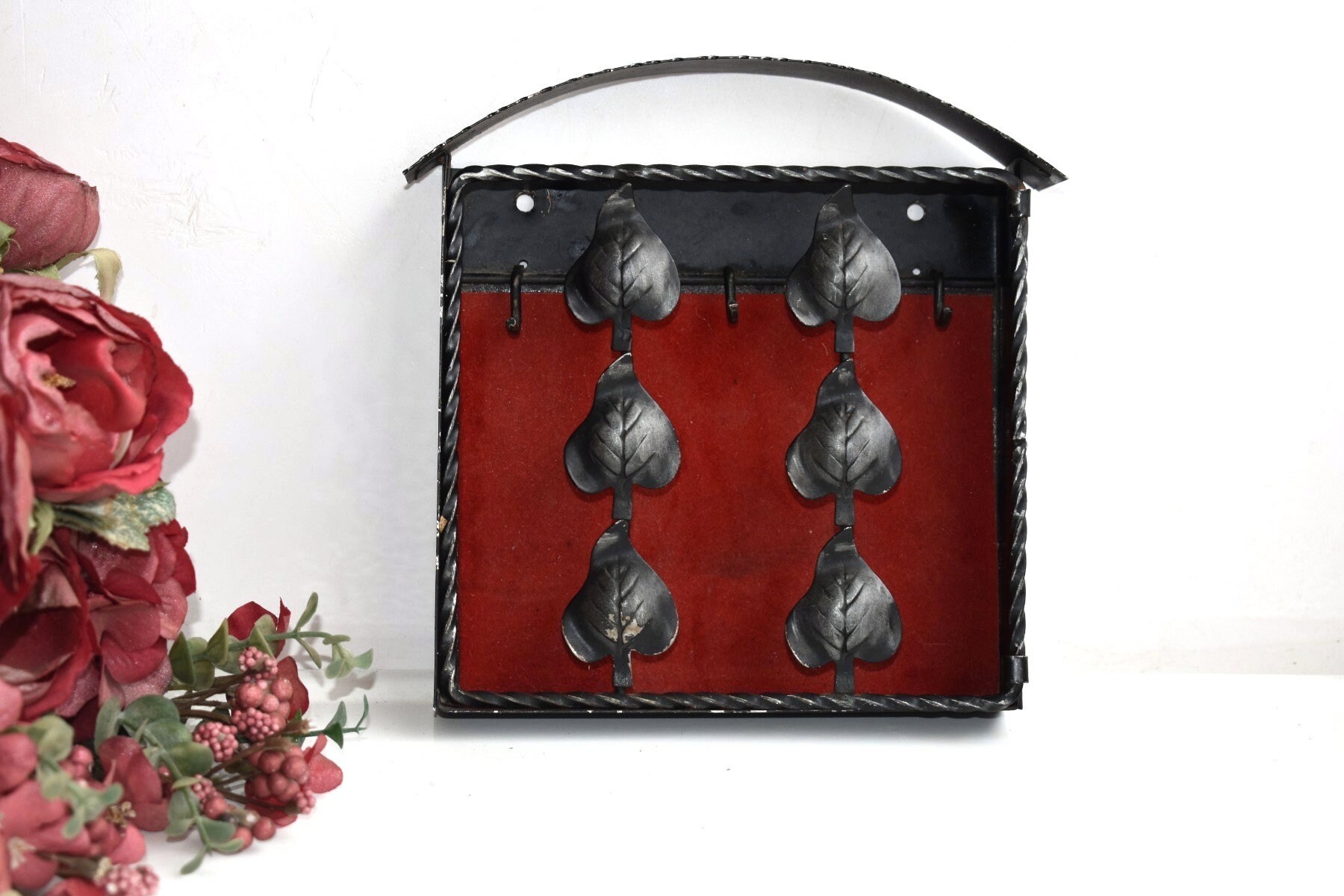 Vintage Wrought Iron Rustic Hanging House Key Holder Stand Hanger ...