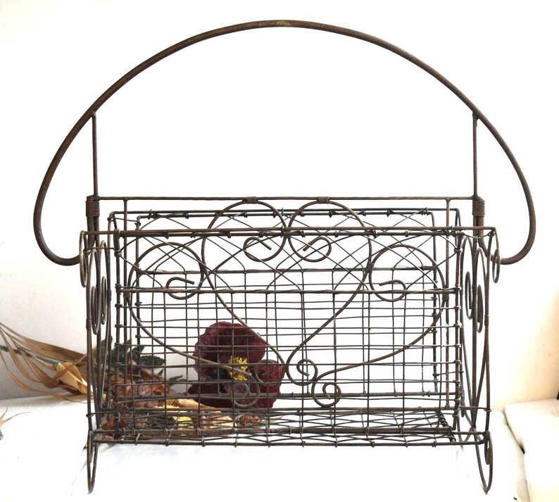 Vintage Wire Wrought Iron Metal Magazine Rack Holder Book Storage Vinyl ...