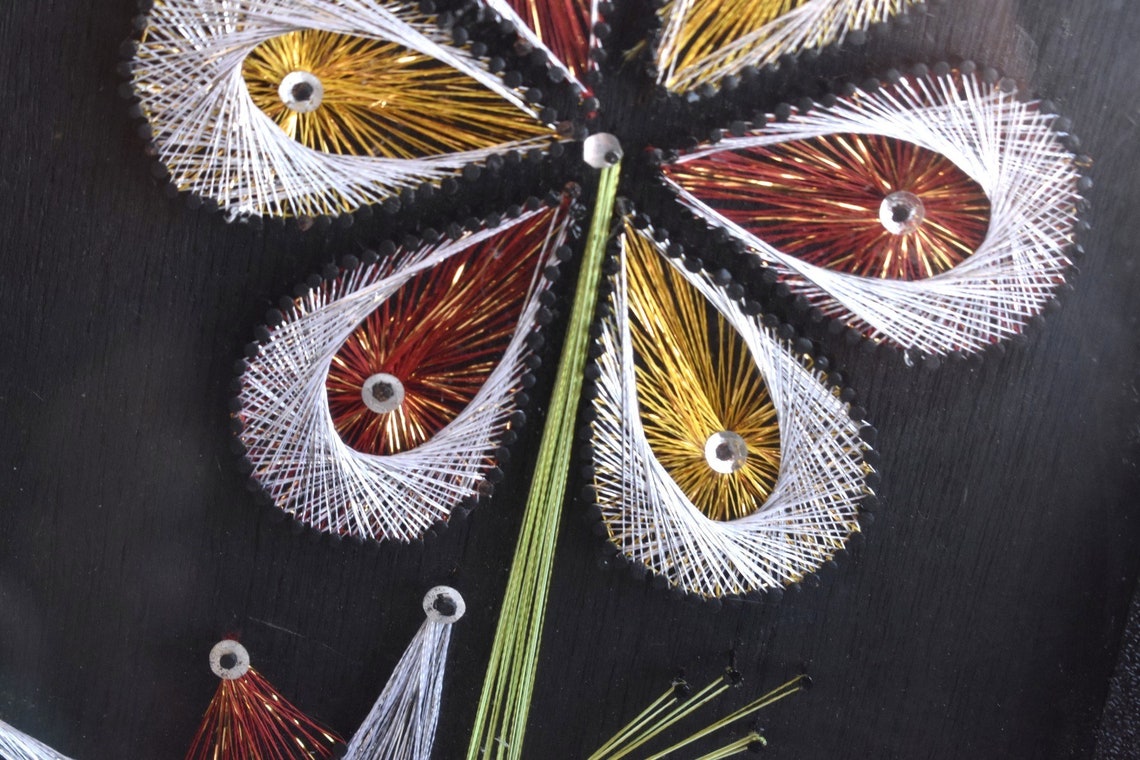 Vintage String Pin Art Picture Wall Hanging Decor Black Silver Green ...