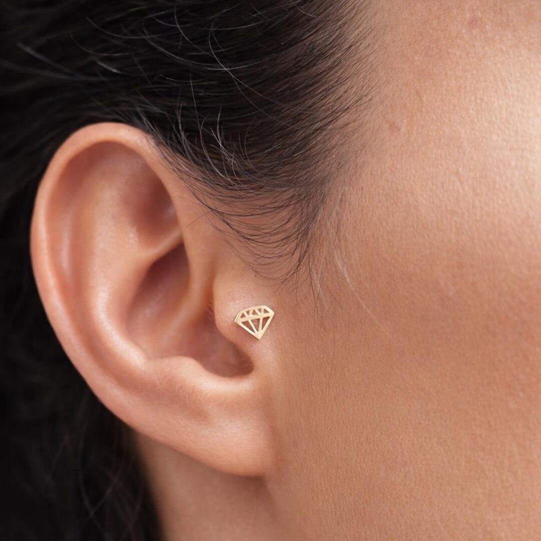 14K Solid Gold Diamond Cut Tragus Piercing Minimal Geometric Cartilage ...
