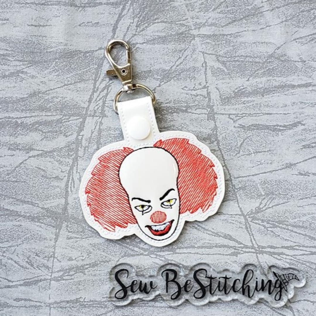 Evil Clown Snap Tab Horror Fan Book Reading Penny Wise Scary Movie ...