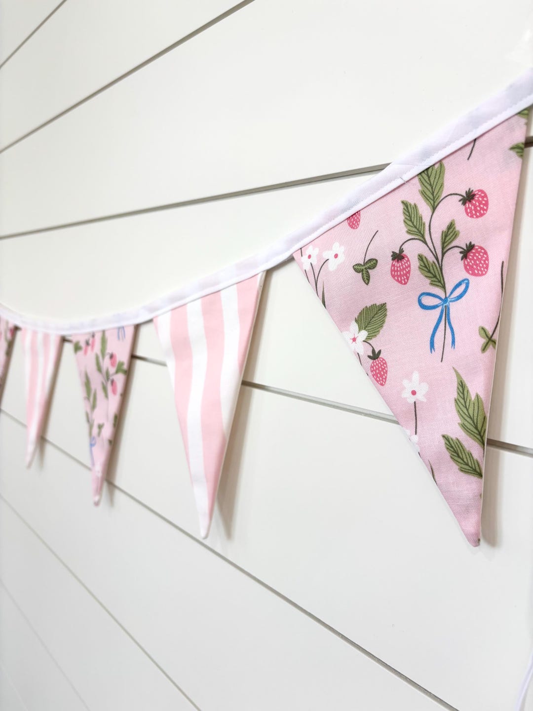 Handmade Pink Strawberry Bunting: Party Banner, Nursery Decor - Etsy