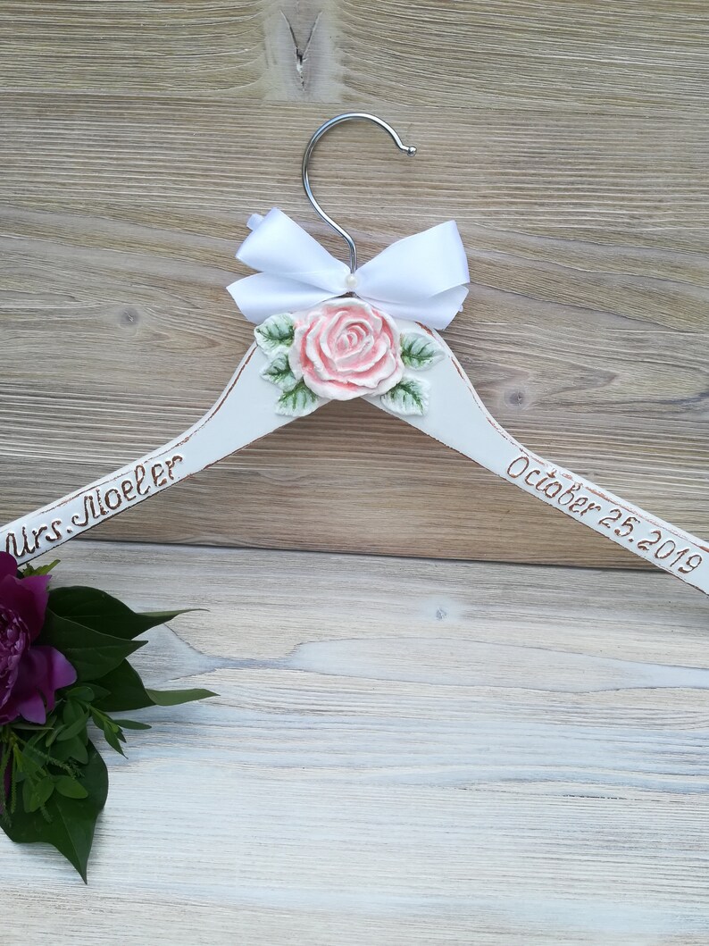 Personalized wedding hanger Bridal hanger Bride hanger Hanger | Etsy