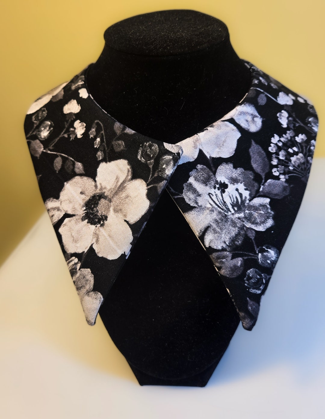 Midnight Floral - Revenant Wares Sharp Point Detachable Collar - Goth ...