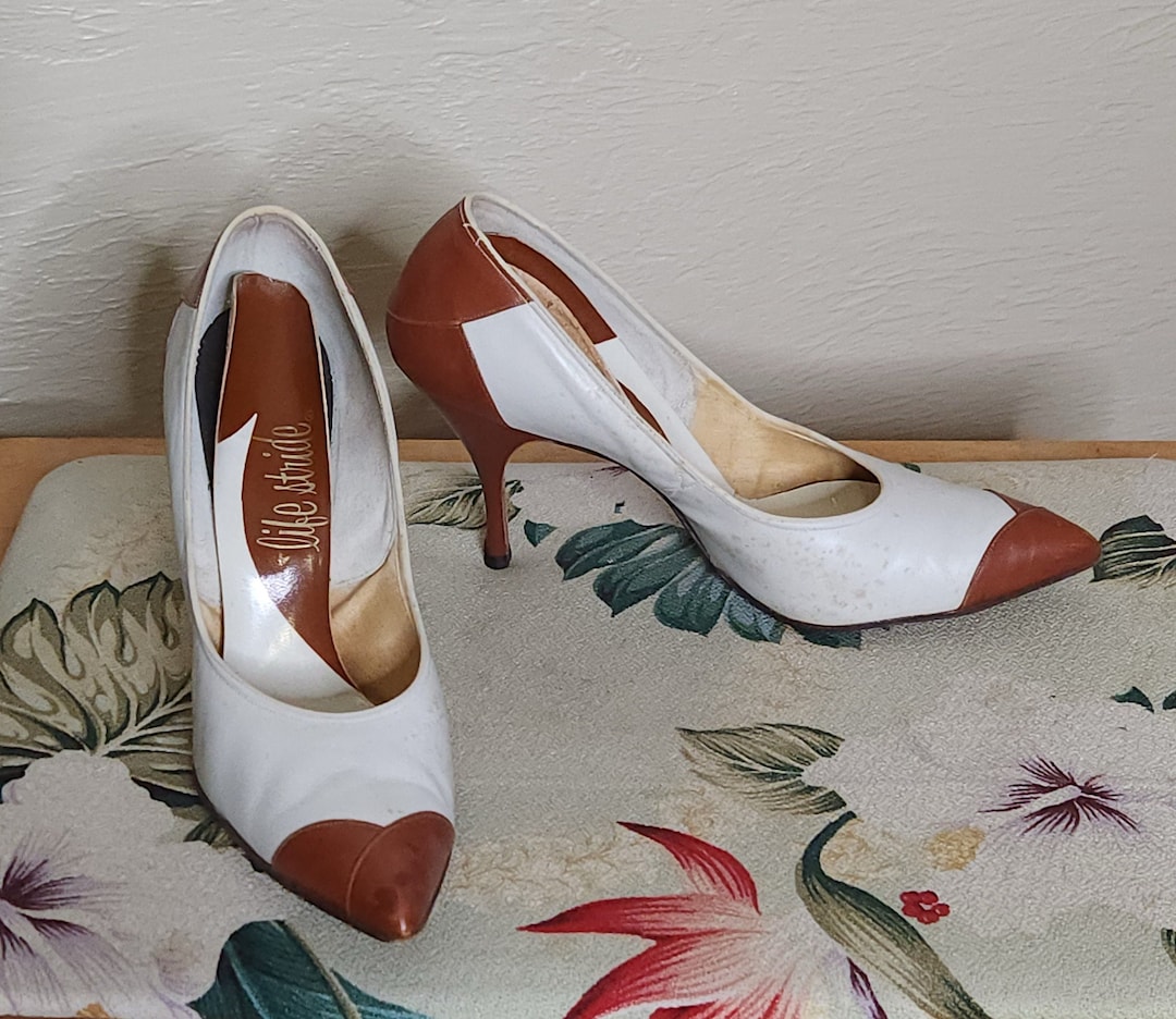 Striding With Style 1950s 50s Life Stride Spectator Pumps Stiletto