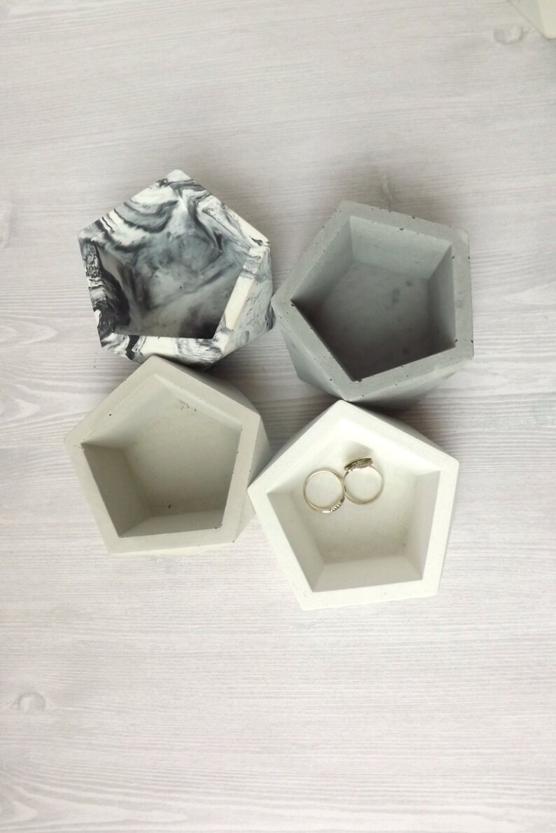 Cement Trinket Holder // Cute Gift // Desk Accessory // | Etsy