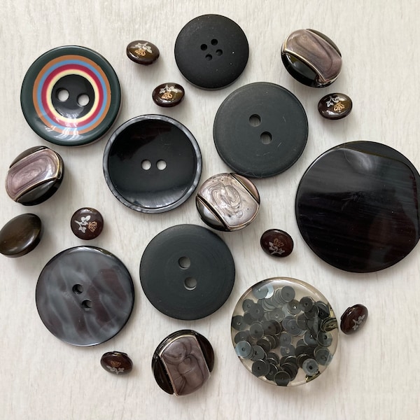 Plastic Buttons - Etsy