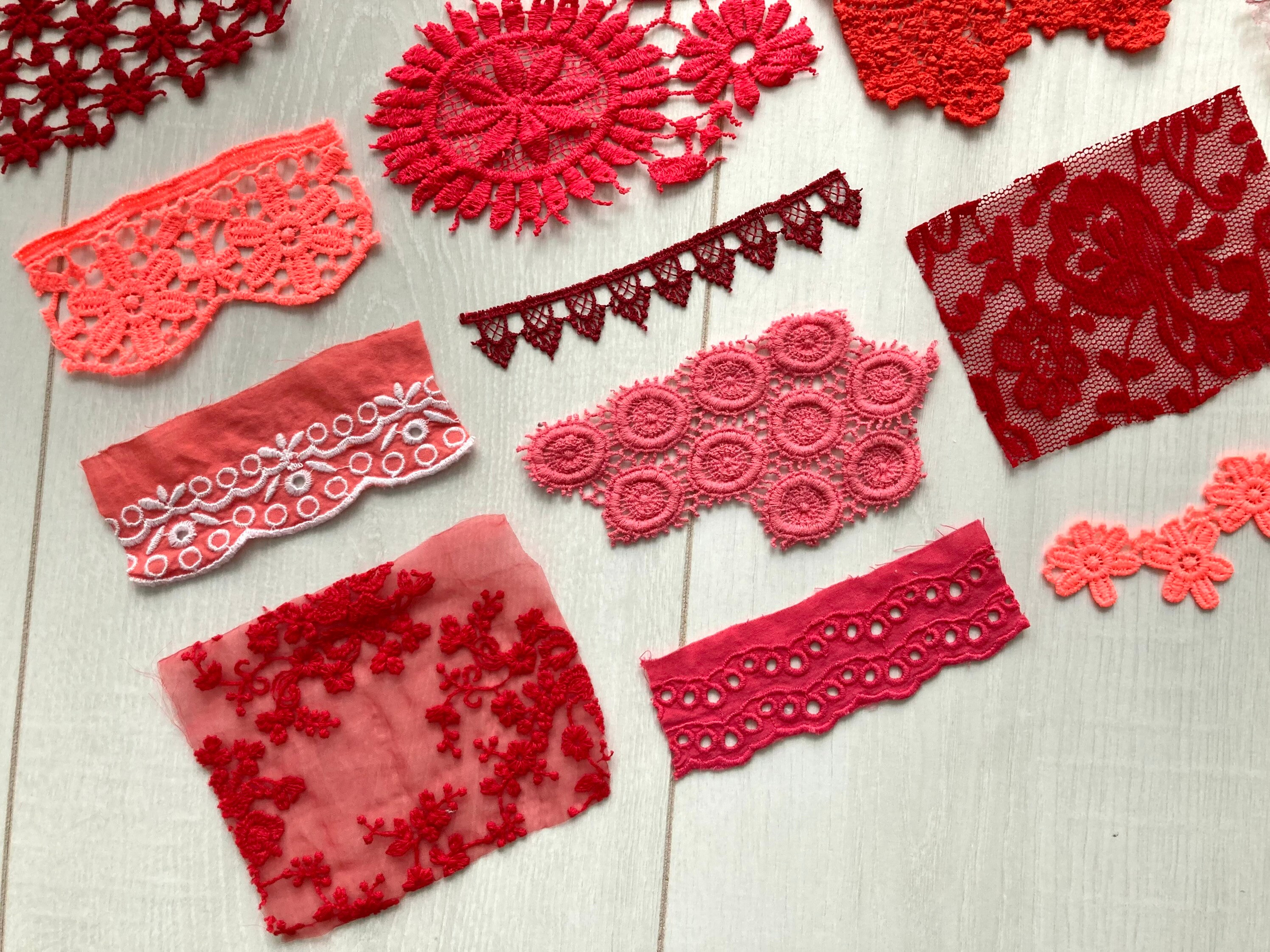 Vintage Lace Grab Bag, Set of 20 Red and Pink Assorted Lace Scraps ...
