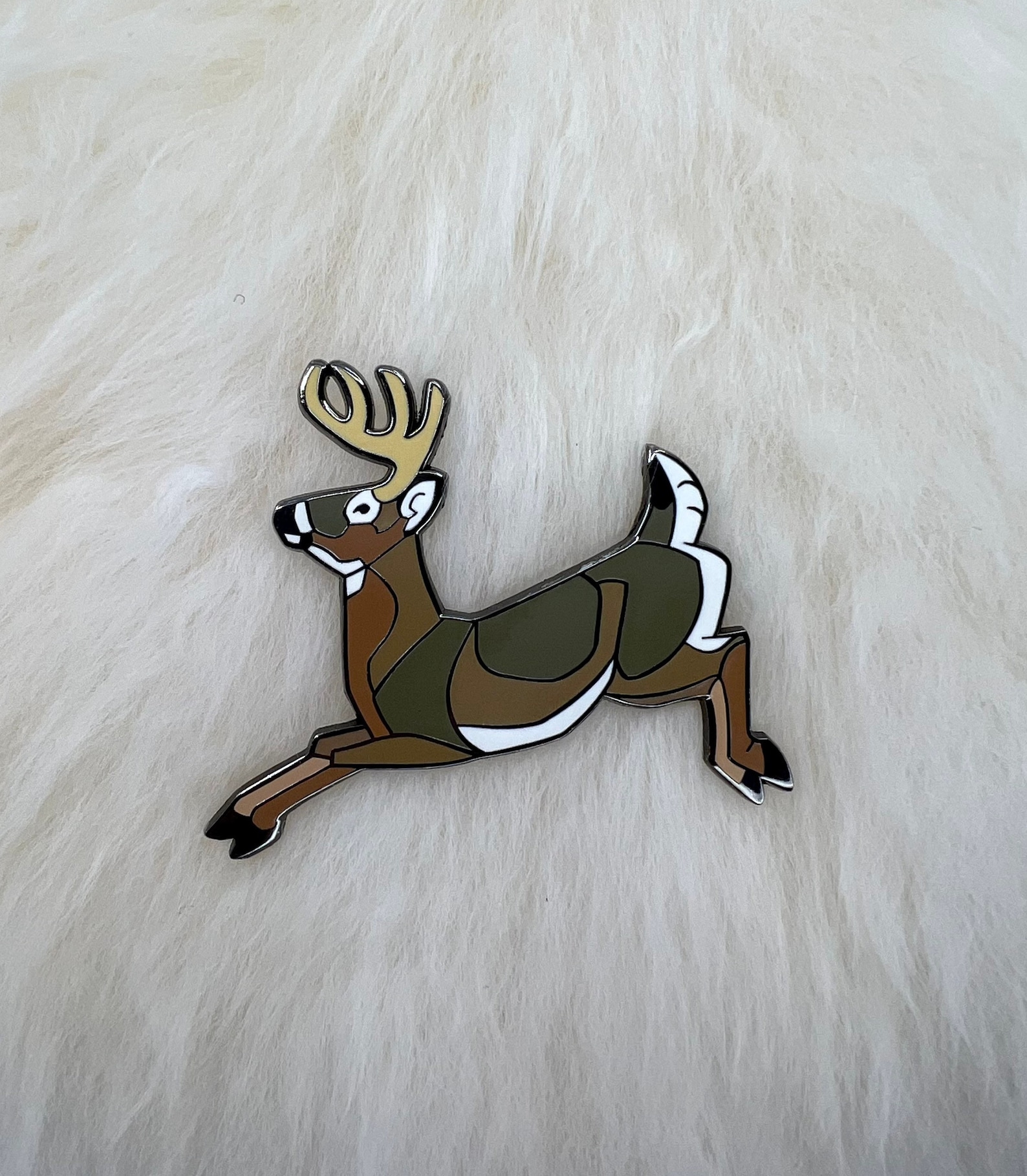 White Tailed Deer Hard Enamel Pin Deer Pin Buck Pin Art - Etsy