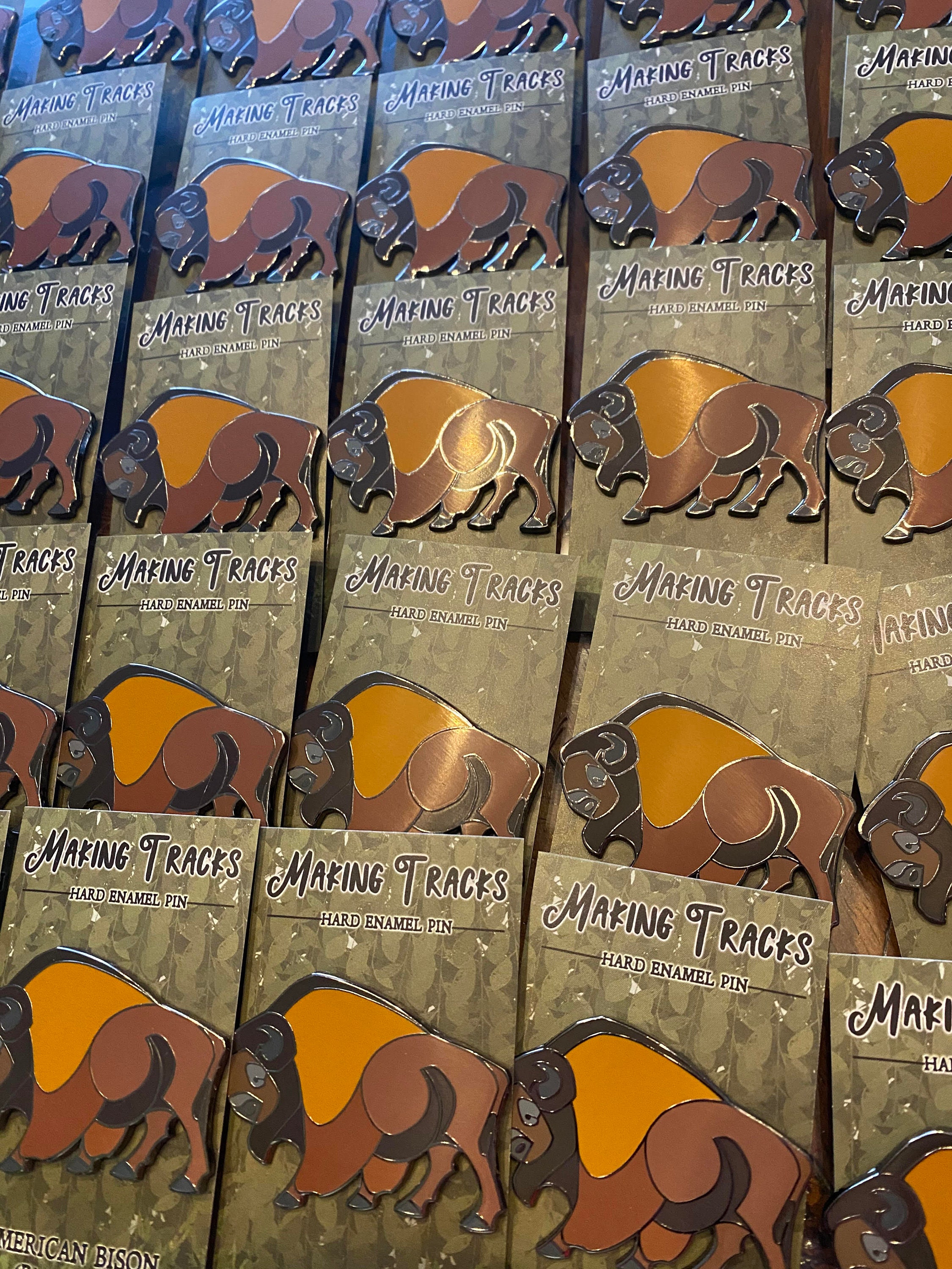 American Bison Hard Enamel Pin Buffalo Pin Animal Pin - Etsy