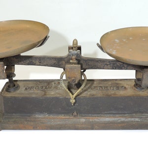 Old Cast Iron Scale Force / Vintage - Etsy