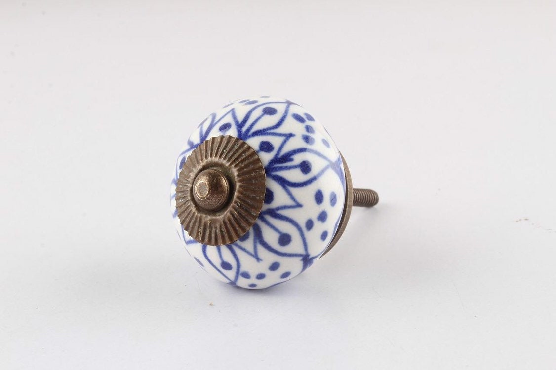1x Kitchen Cupboard Door Knobs in White With Blue Floral Print - Etsy ...