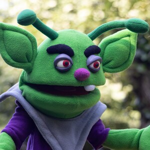 Green Alien Professional Hand Puppet, Ventriloquist Dummies OOAK - Etsy
