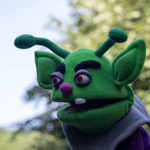 Green Alien Professional Hand Puppet, Ventriloquist Dummies OOAK - Etsy