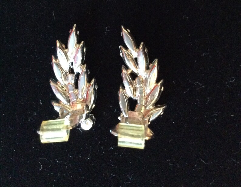 Vintage Hobe Rhinestone Necklace and Earrings 1965 Ear - Etsy