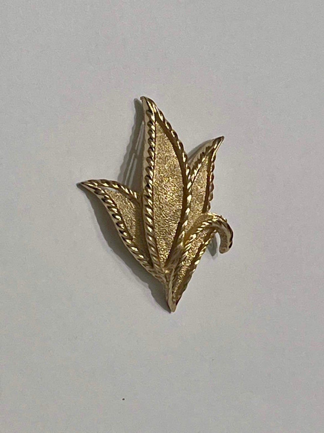 Vintage Trifari Brooch Crown Logo Stylized Leaves Brushed Gold Finish ...