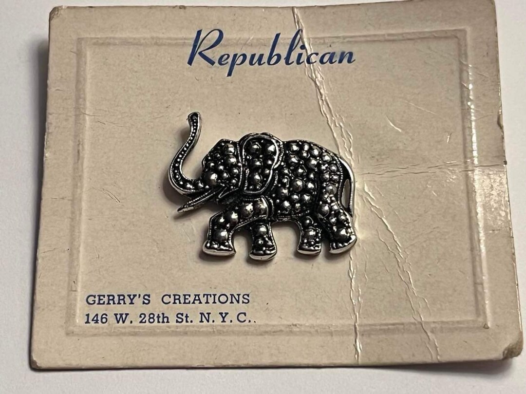 Vintage Republican Elephant Pin on Original Store Card Gerry’s ...