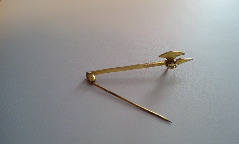 Vintage Battle Axe Pin Kilt Pin 1900's Gold Battle Axe Pin - Etsy