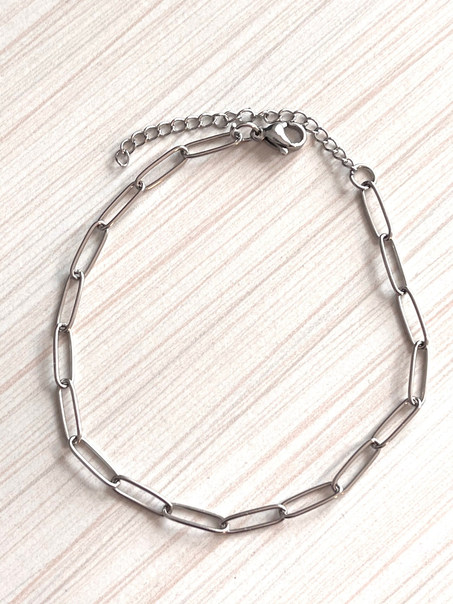 Chain Link Bracelet W/clasp - Paper Clip Style - Choose From 3 Finishes ...