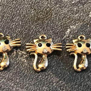 3 Adorable Shiny Gold Tone Cat Charms - Etsy
