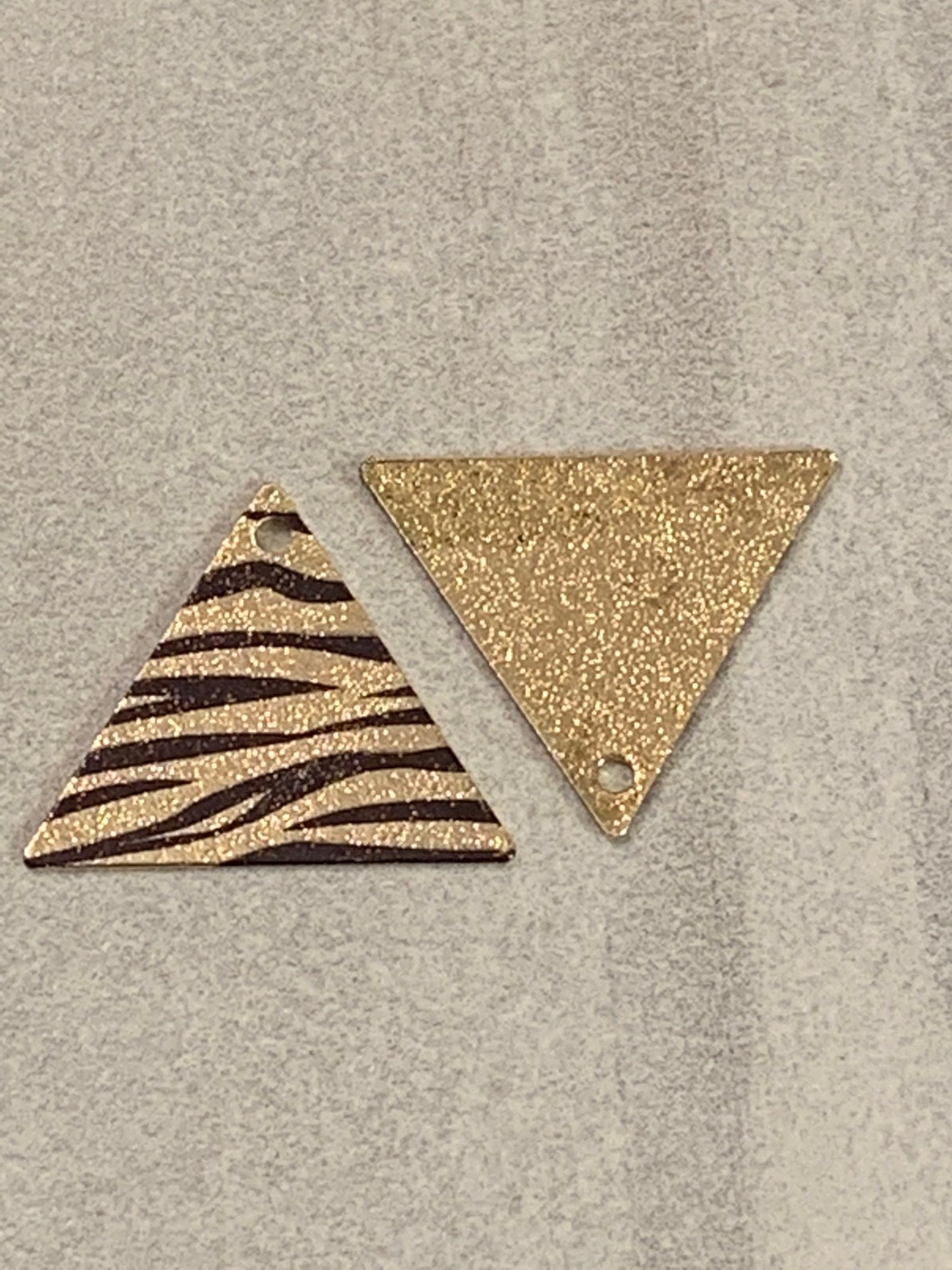 Set of 2 Animal Print Striped Sparkle Dust Triangle Shaped - Etsy