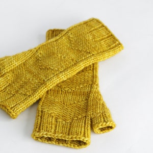 Knitting Pattern Chevron Fingerless Mittens Instant PDF Download - Etsy