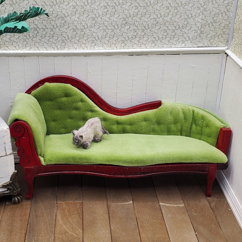 Fainting Couch - Etsy