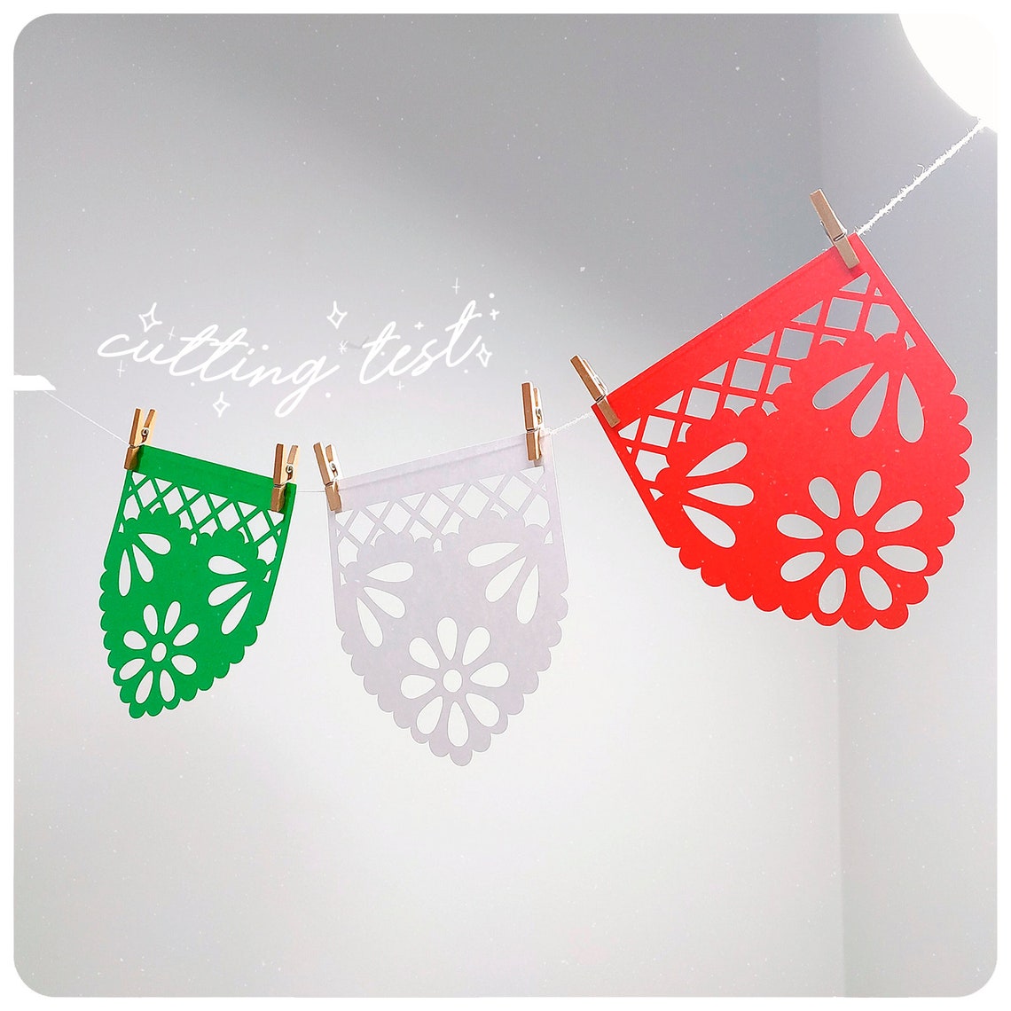 Amorcito Corazón SVG / PNG / SILHOUETTE Mini Papel Picado - Etsy