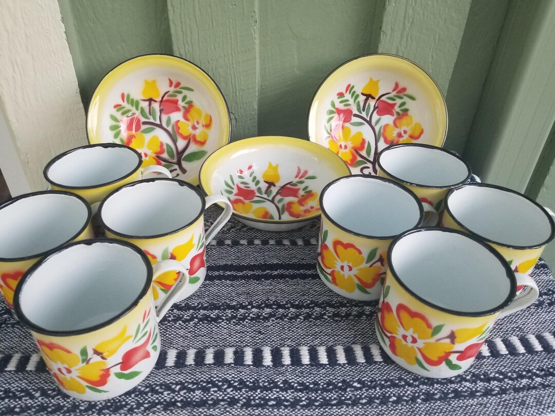 Vintage Floral Enamelware Set of 8 Mugs/cups and 3 Bowls. Red/yellow ...