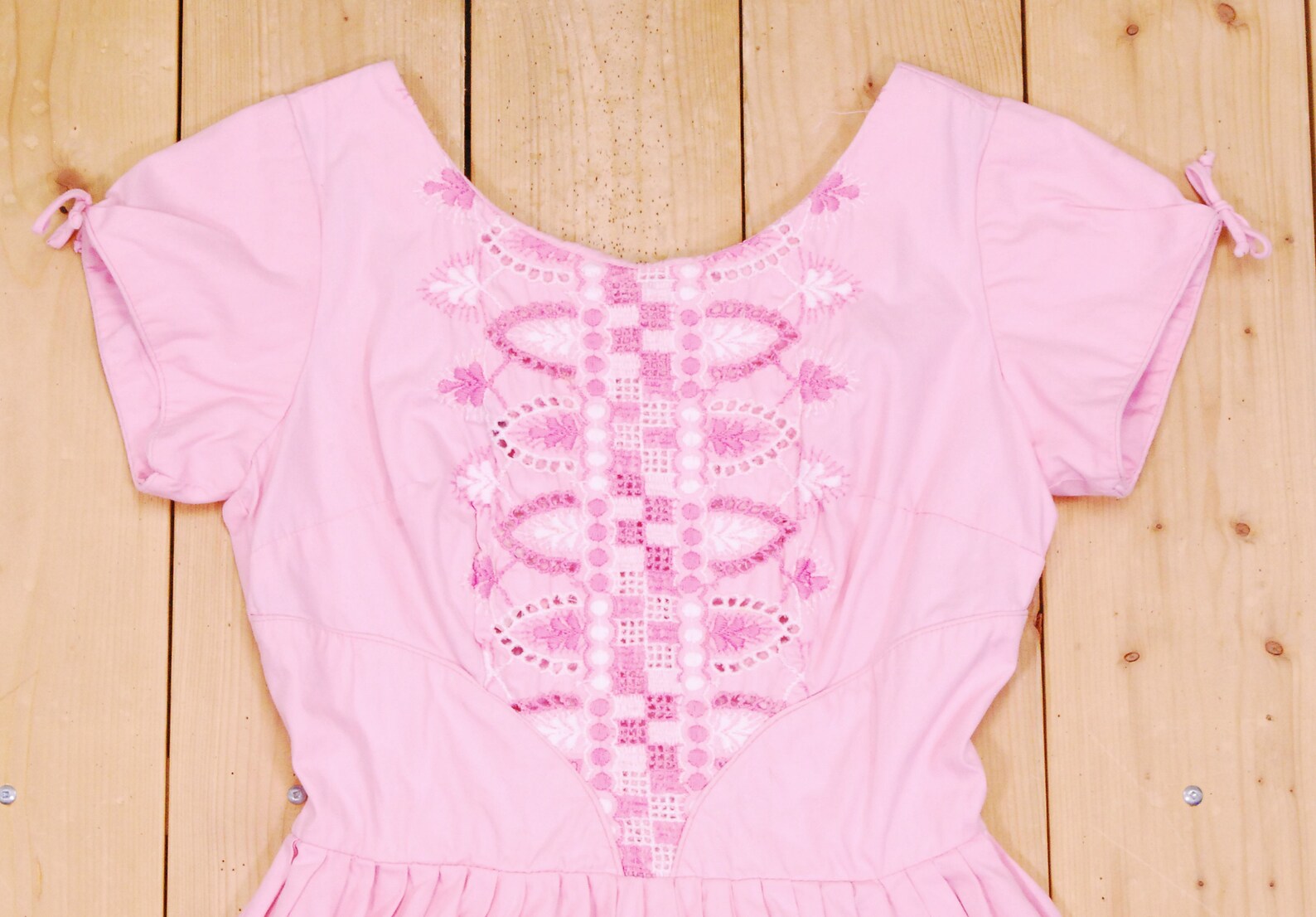 1950's/60's Pink Cotton Fit and Flare Party Dress With Embroidered ...