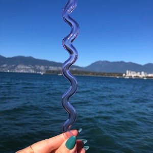 Wave Glass Blown Straw - Enviro Straw - Glass Art Straw - Borosilicate ...