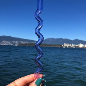 Wave Glass Blown Straw - Enviro Straw - Glass Art Straw - Borosilicate ...